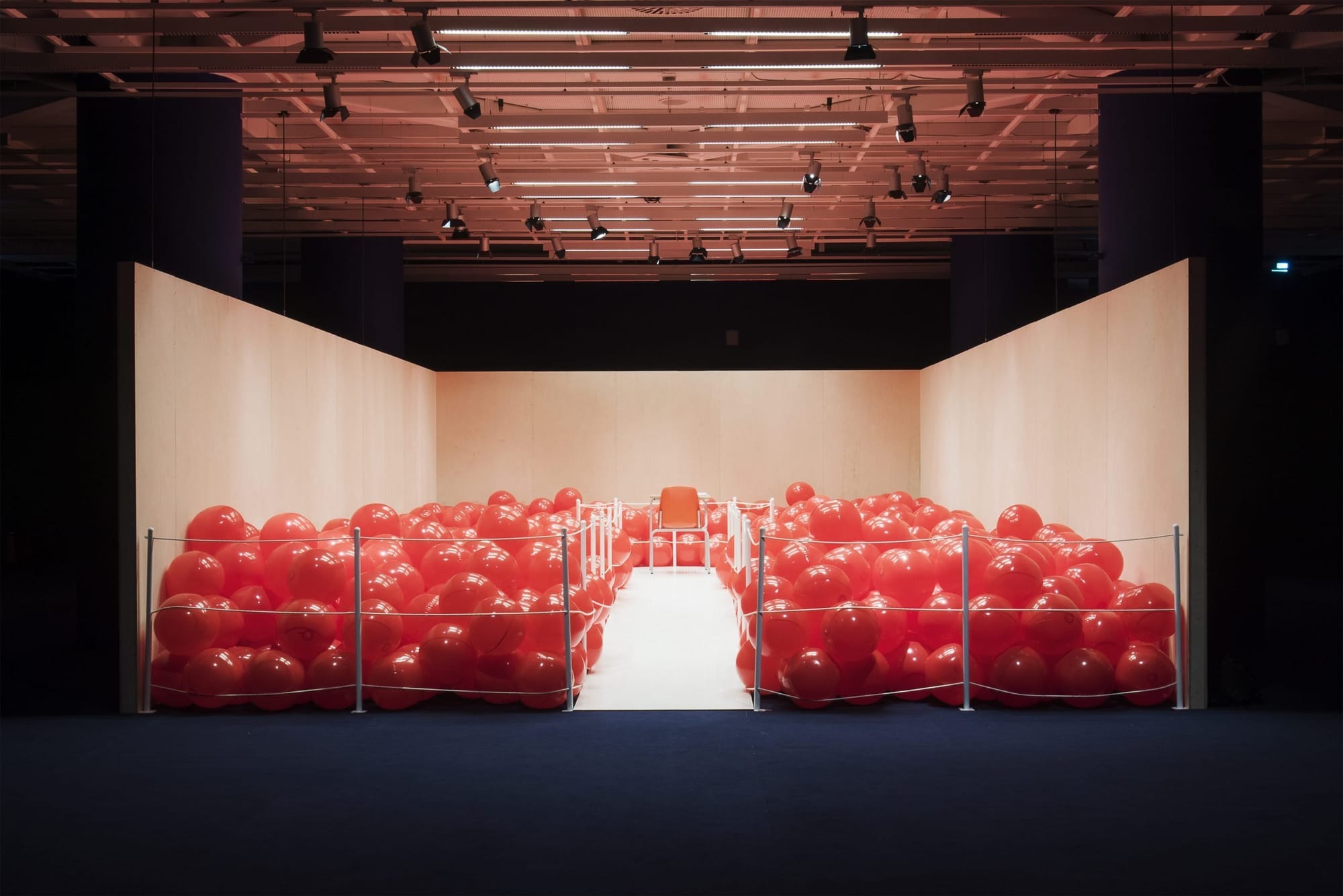 Installations - Candy Chang