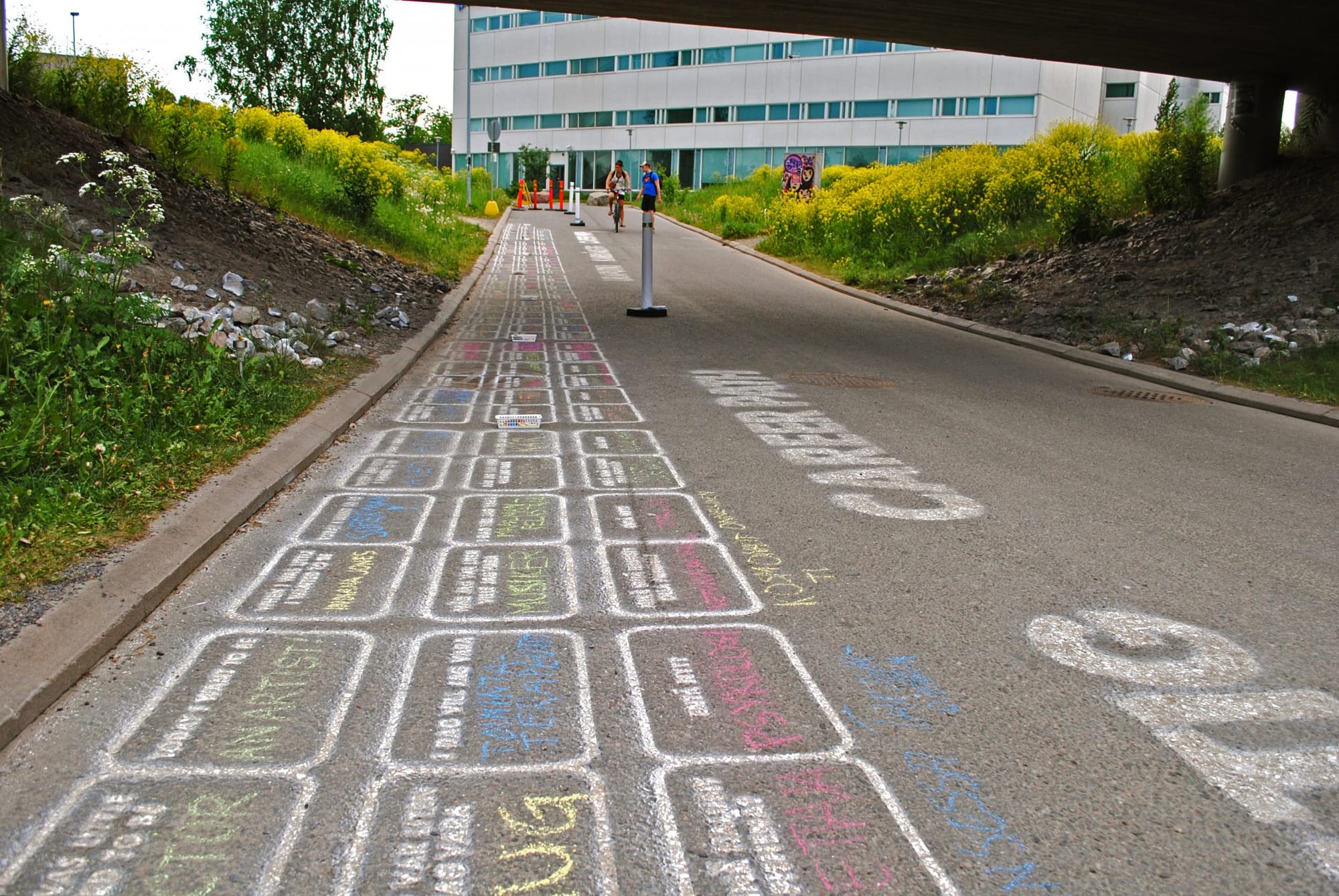 Installations - Candy Chang